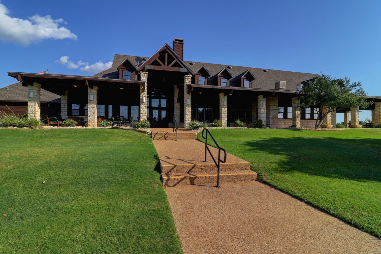White Bluff Golf Resort and Lodging at Lake Whitney - Explore Hillsboro ...